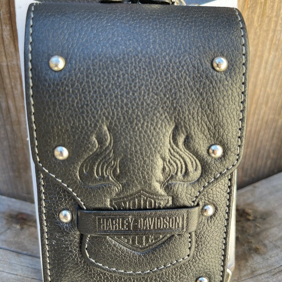 Harley-Davidson | Accessories | Harley Davidson Leather Accessory Case ...
